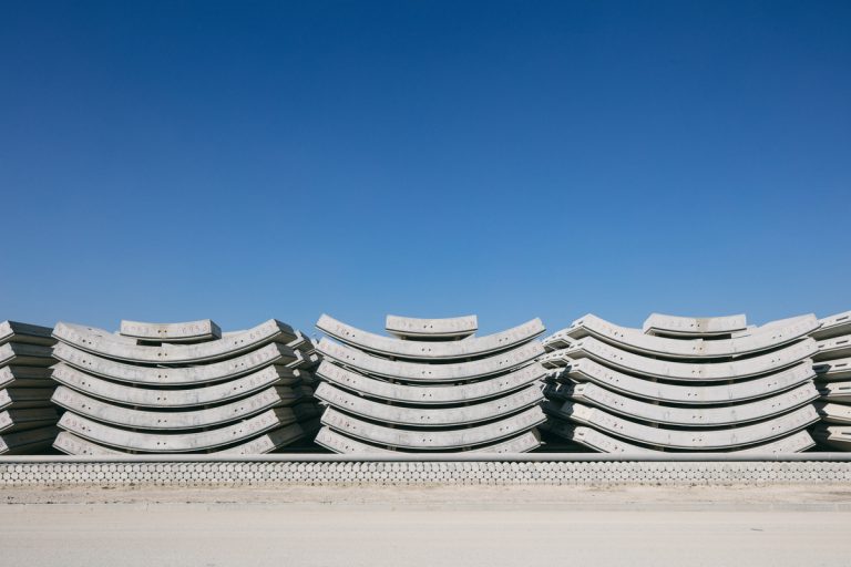 ¿Cómo se construyen las dovelas para el revestimiento de túneles?